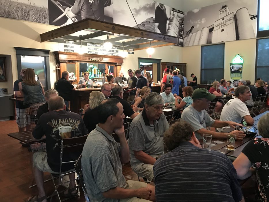 Summit Brewing Co. Hosts Trivia Mafia in Ratskeller
