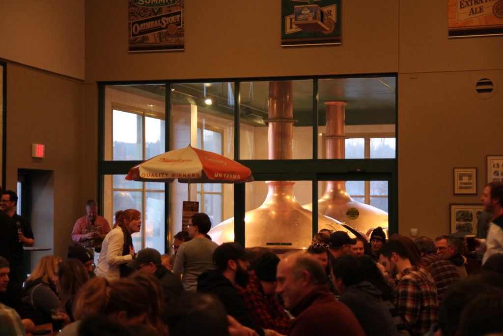 Summit Brewing Co. Hosts Trivia Mafia in Ratskeller